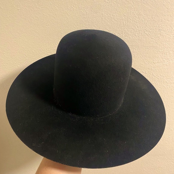 Bailey Of Hollywood | Accessories | Baileys Of Hollywood Hat | Poshmark